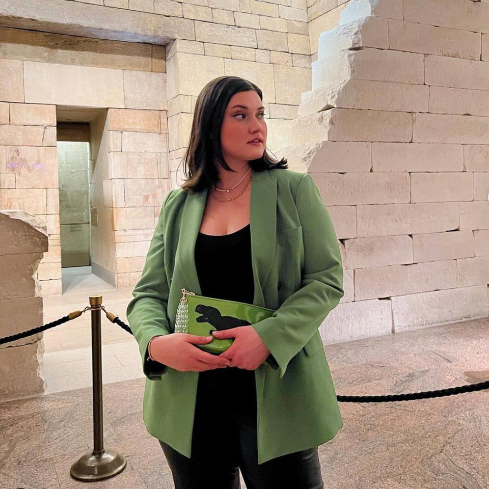 Dinosaur Clutch! 🦖 – Julie Mollo!